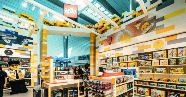 World's Largest LEGO® Store in an airport touches down at DXB in ...